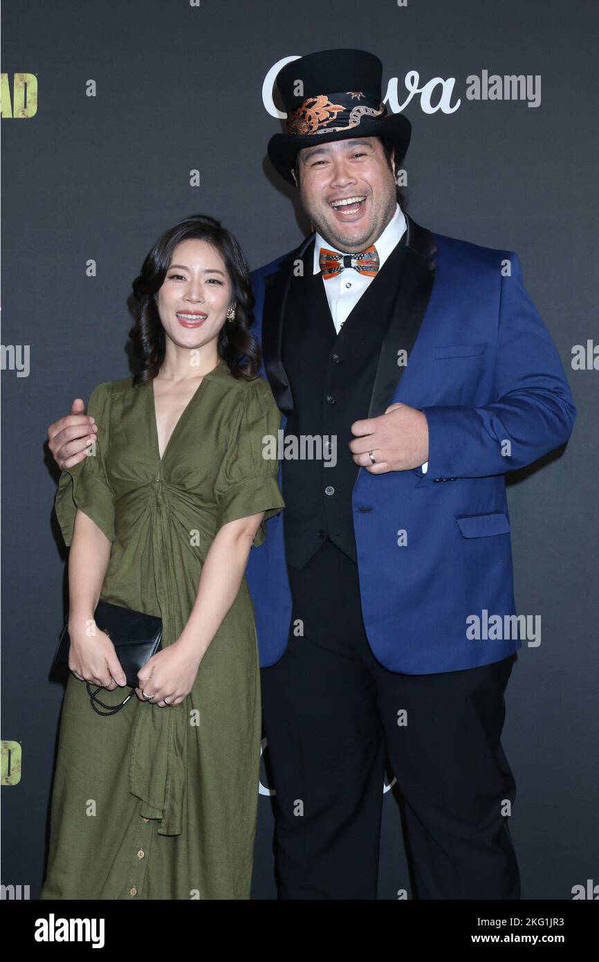 LOS ANGELES - NOV 20: Abin Shim, Cooper Andrews at The Walking Dead ...
