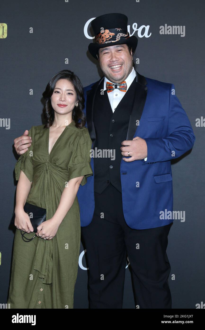 LOS ANGELES - NOV 20: Abin Shim, Cooper Andrews at The Walking Dead ...