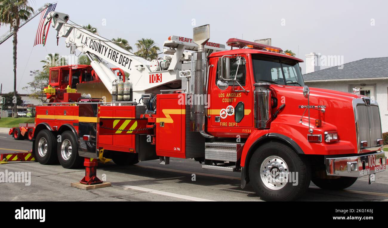 Usar tow truck hi-res stock photography and images - Alamy