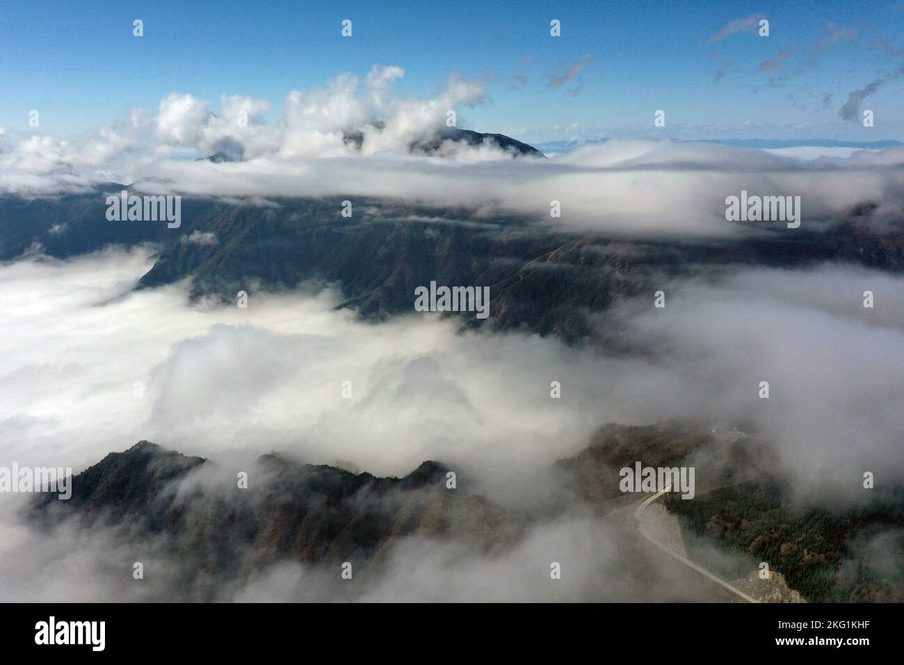Aerial photos show the splendid views of Tianhu Naitonal Wetland Park ...