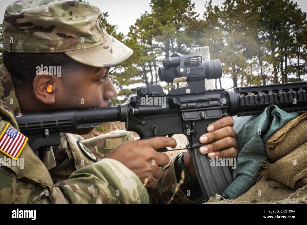 New Jersey Army National Guard Soldiers, with 1-114th Infantry Regiment ...