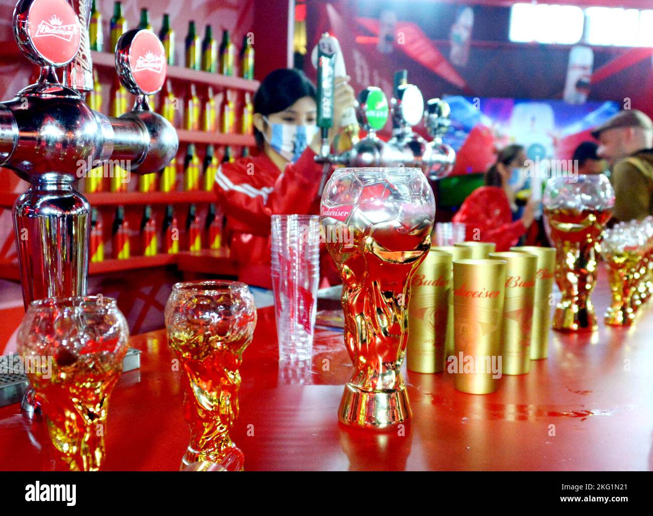 The photos show foreign football fans are celebrating before the 2022 ...