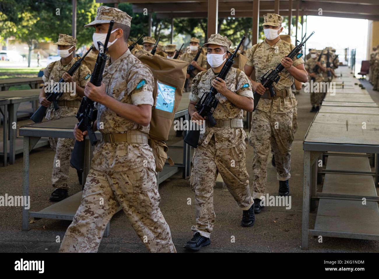 U.S. Marine Corps recruits with Lima Company, 3rd Recruit Training ...