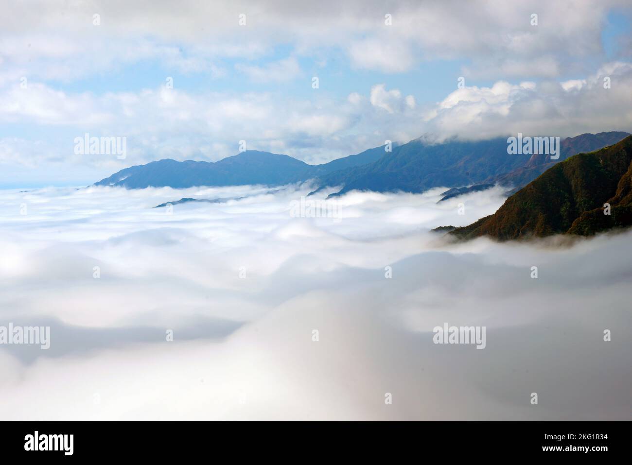 Aerial photos show the splendid views of Tianhu Naitonal Wetland Park ...