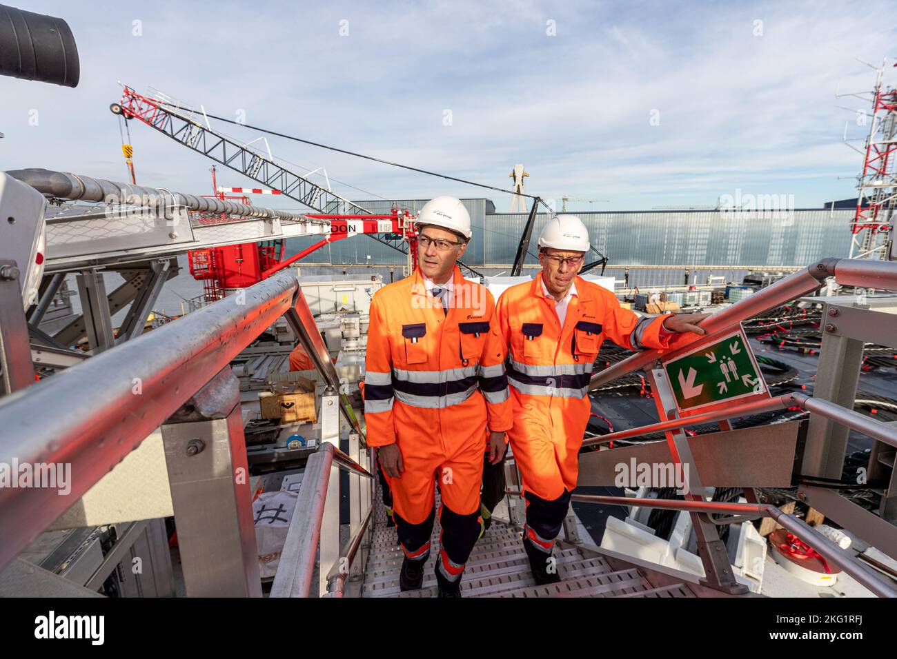 Prime Minister Alexander De Croo and Elia CEO Chris Peeters pictured ...
