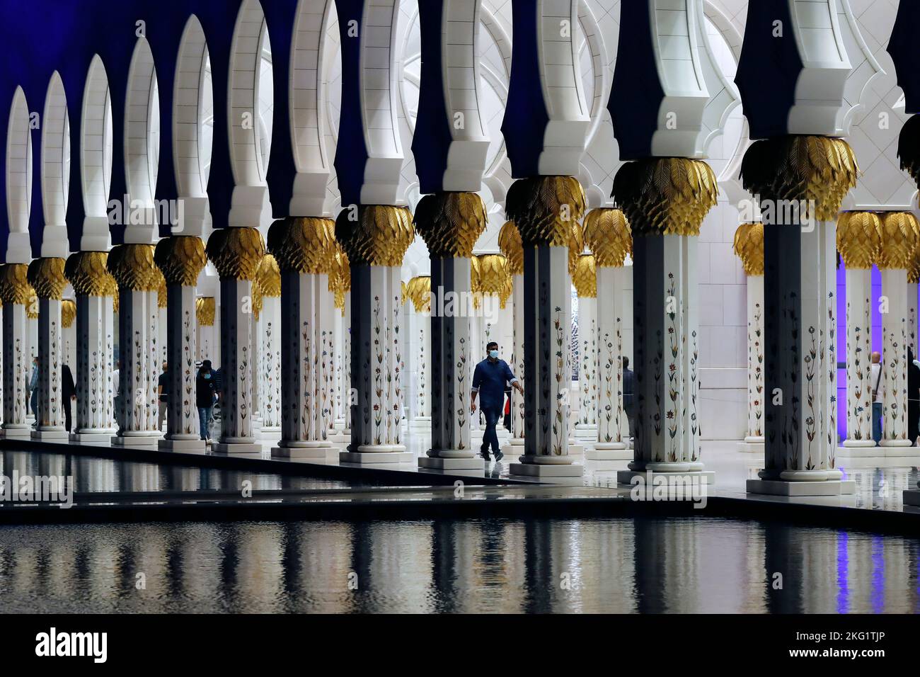 Sheikh Zayed Grand Mosque. Architecture. The Mosque has 1096 columns in ...