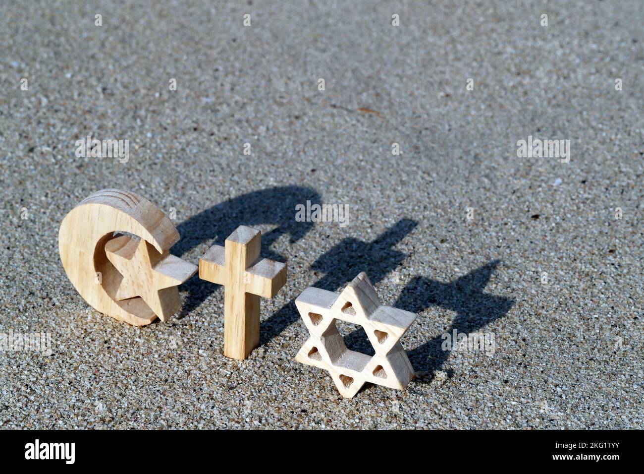 Christianity, Islam, Judaism 3 monotheistic religions. Jewish Star ...