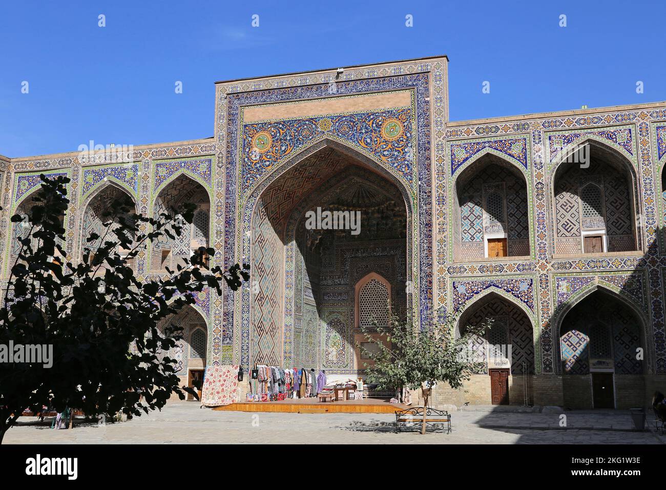 Sher Dor (Tiger) Madrasa, Registan, Samarkand, Samarkand Province ...
