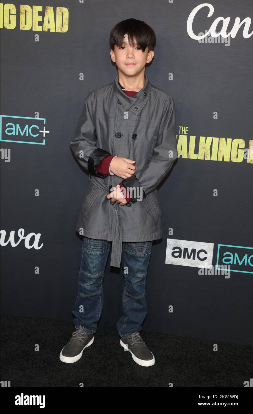 Los Angeles, Ca. 20th Nov, 2022. Kien Michael Spiller at The Walking ...