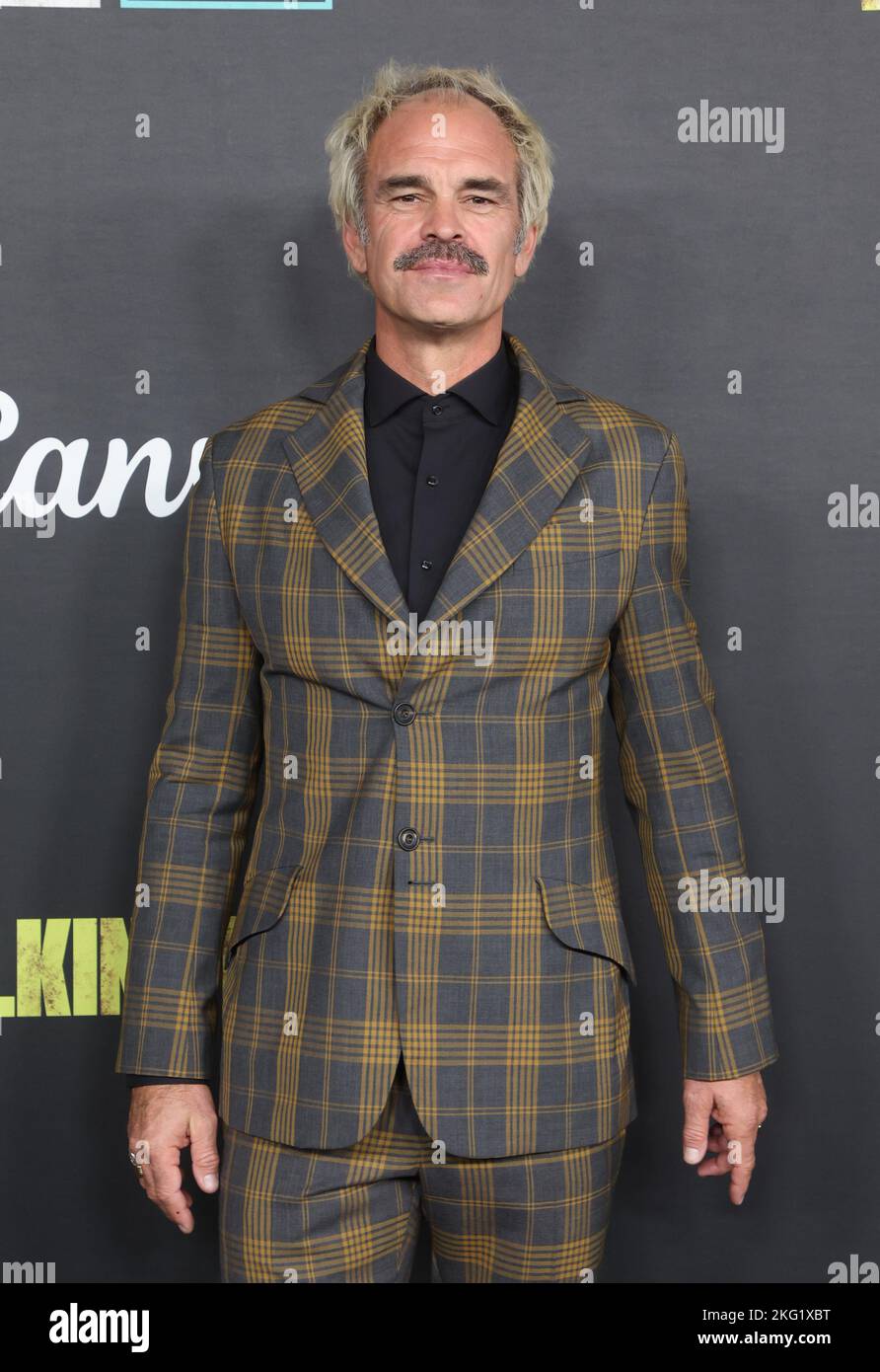 Los Angeles, Ca. 20th Nov, 2022. Steven Ogg at The Walking Dead Live ...