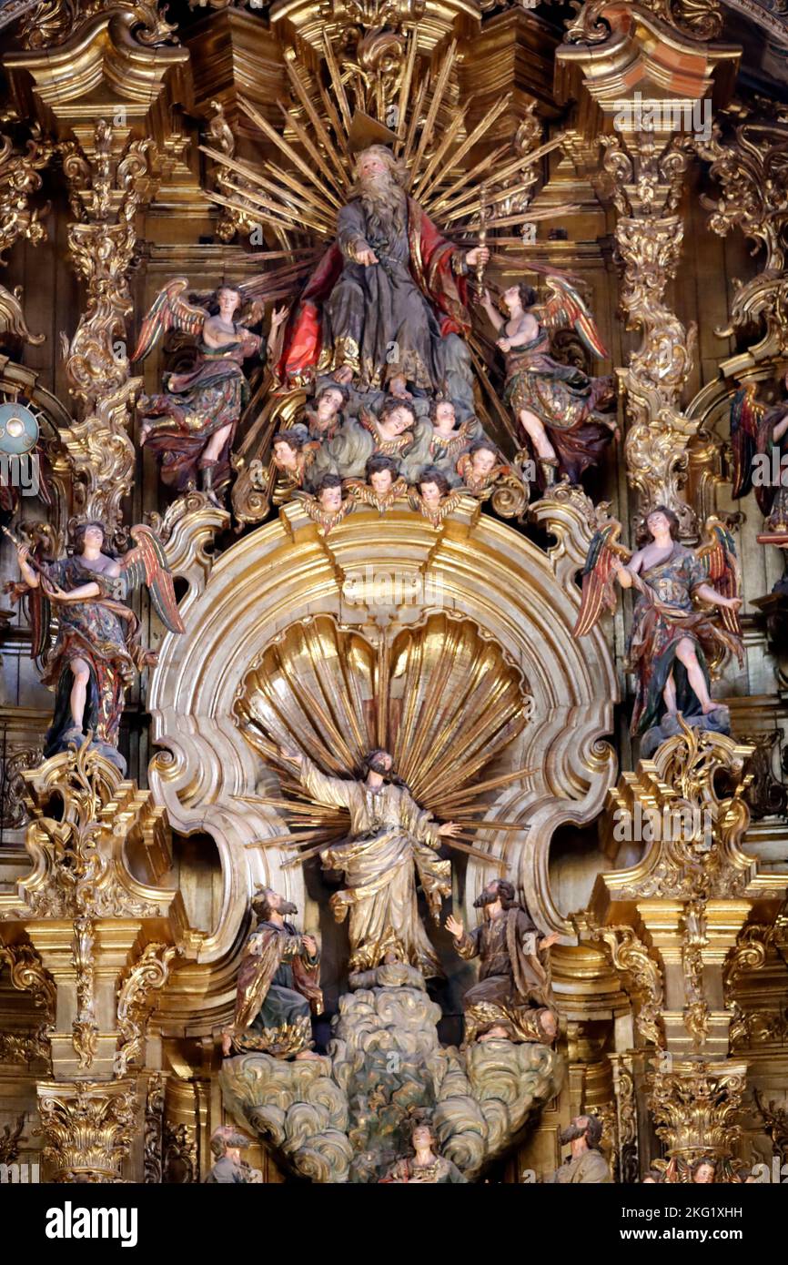 Church Of San Esteban (Iglesia De San Esteban). High altar by Cayetano ...