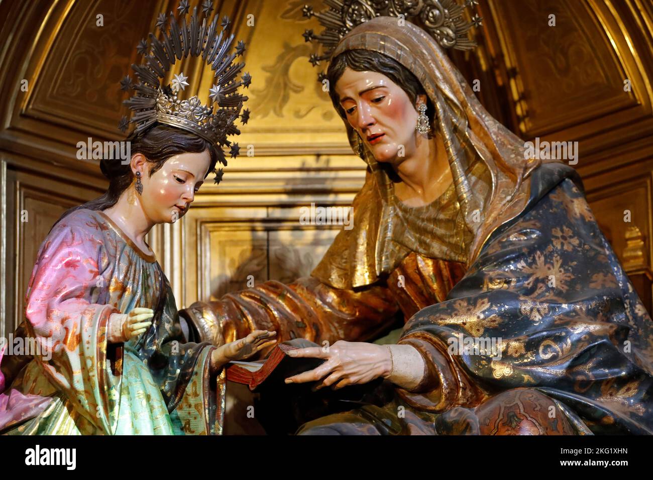 Iglesia del Salvador (Sevilla). Saint Anne teaching the young Virgin to ...