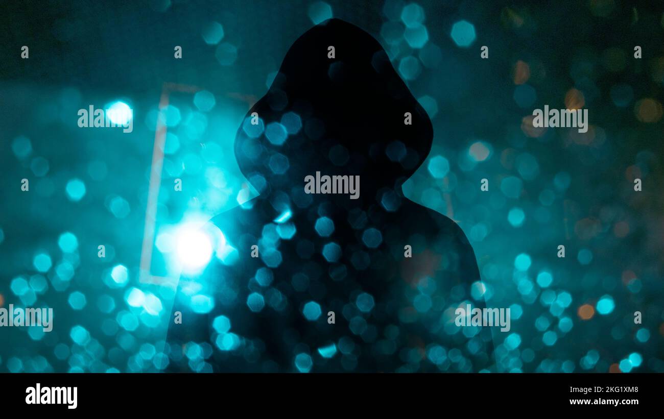 Dark mysterious figure hi-res stock photography and images - Alamy