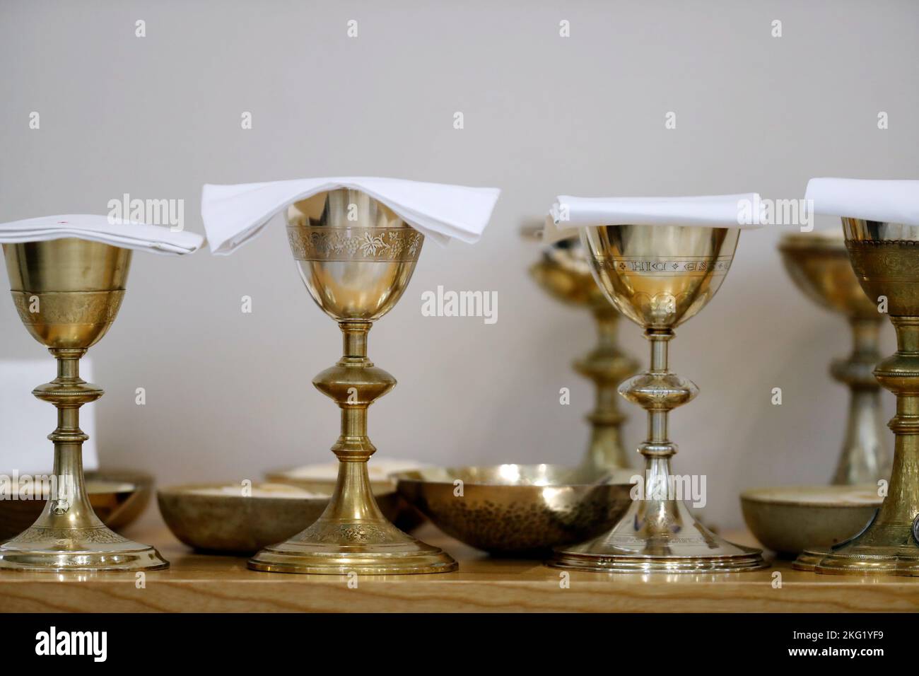 Catholic mass. Eucharist table with the liturgical items.Ê France Stock ...