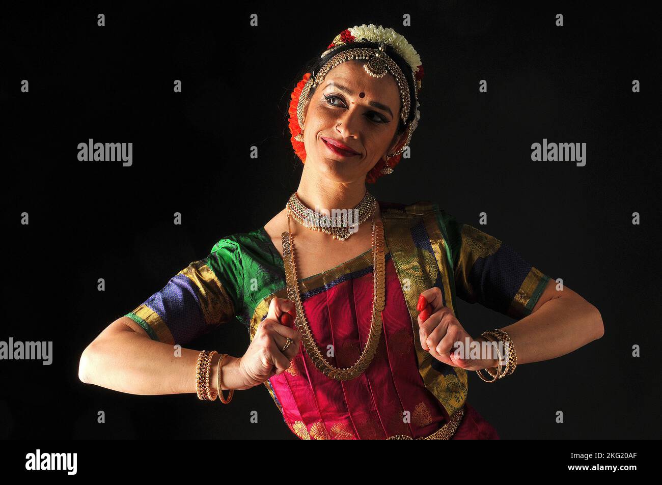 Bharata Natyam dancer in Paris, France Stock Photo - Alamy