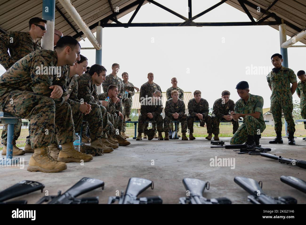 Royal Brunei Land Force (RBLF) soldiers with 2nd Battalion, RBLF ...