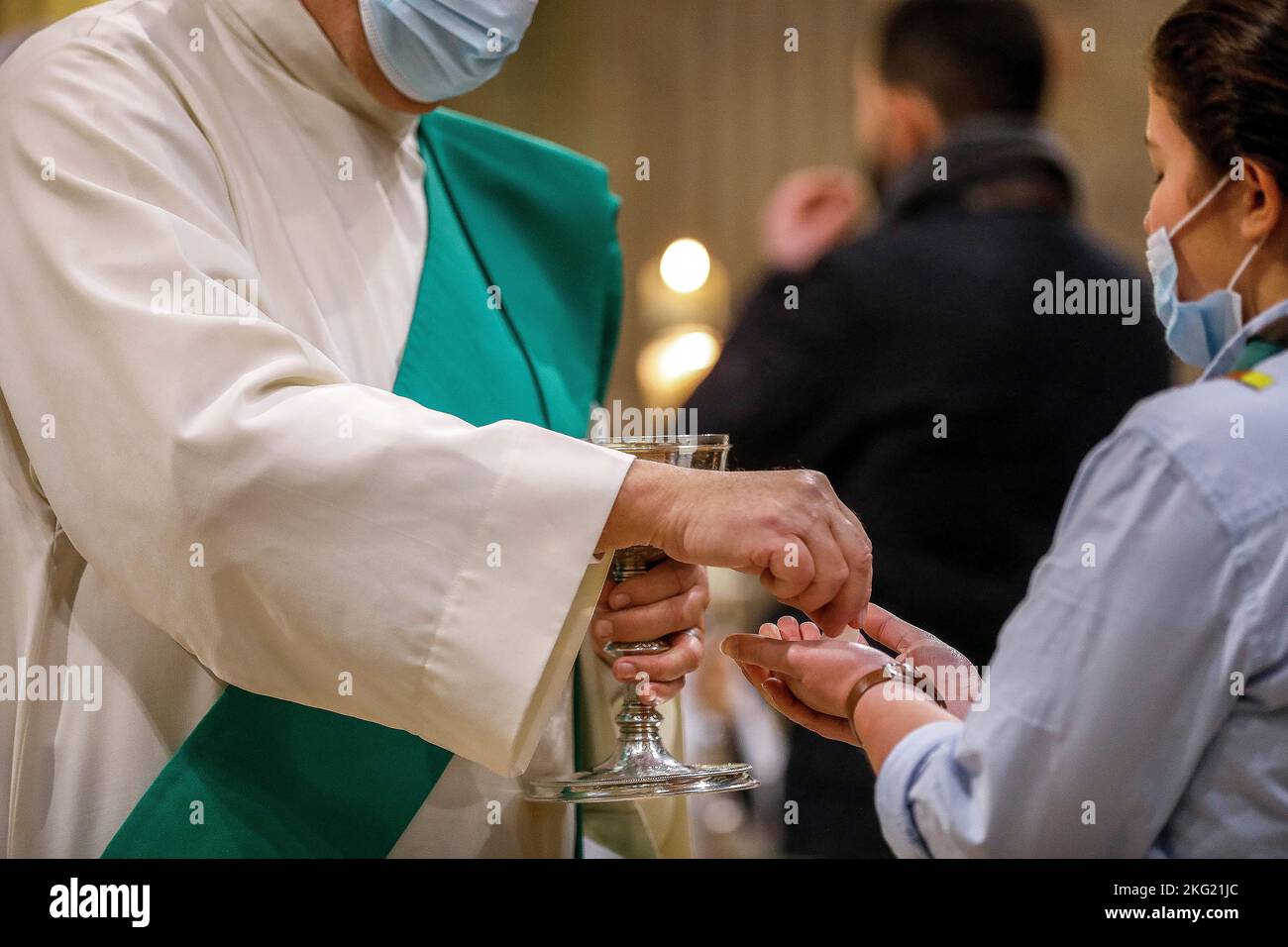 Sunday mass in Saint Philippe du Roule catholic church, Paris Stock ...