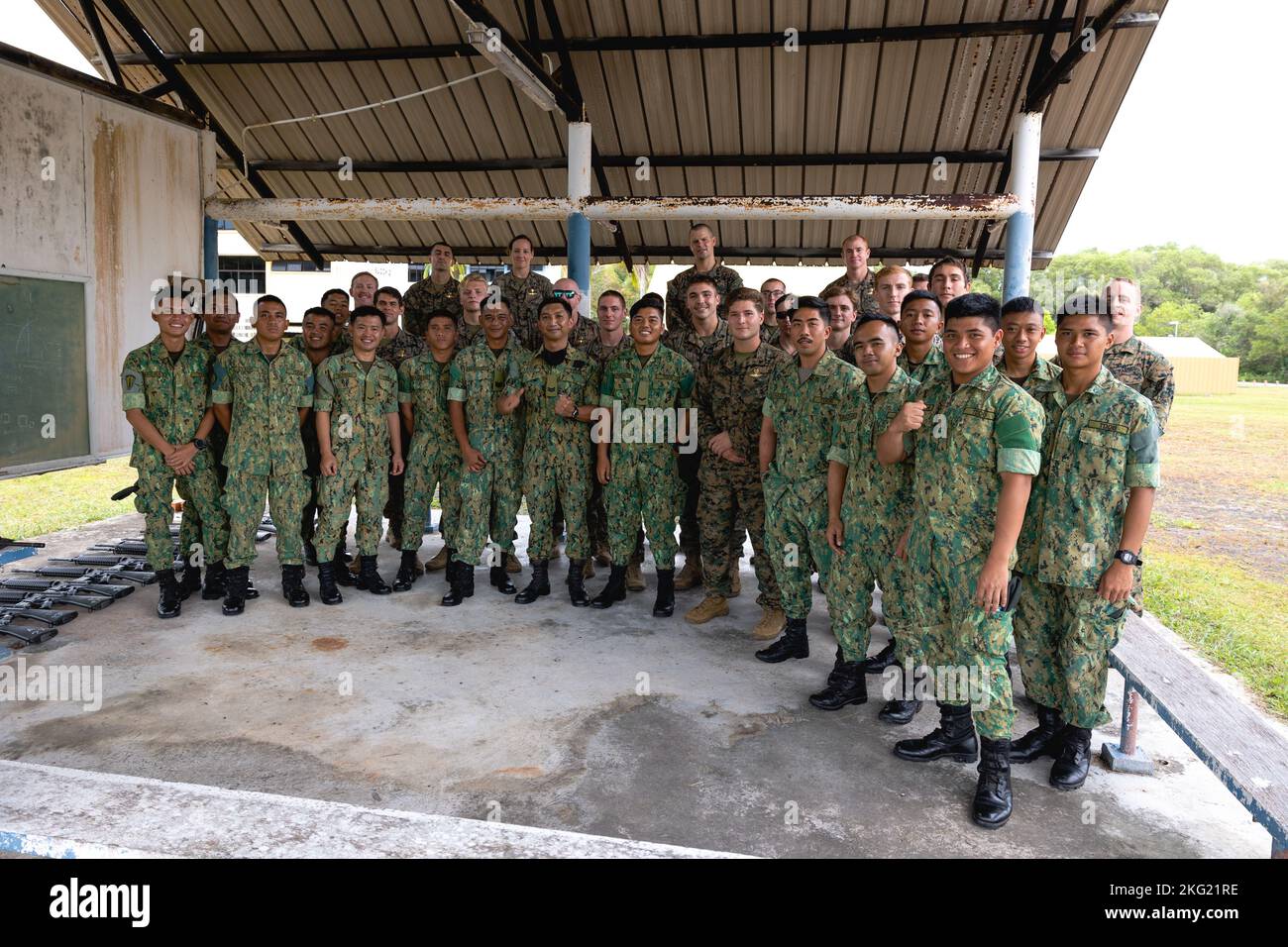 Royal Brunei Land Force (RBLF) soldiers with 2nd Battalion, RBLF, and U ...