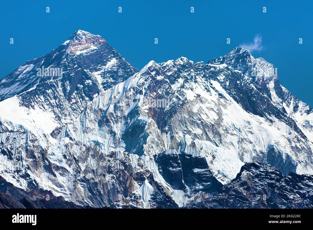 Mount Everest and Mt Lhotse from Renjo pass blue colored, way to ...