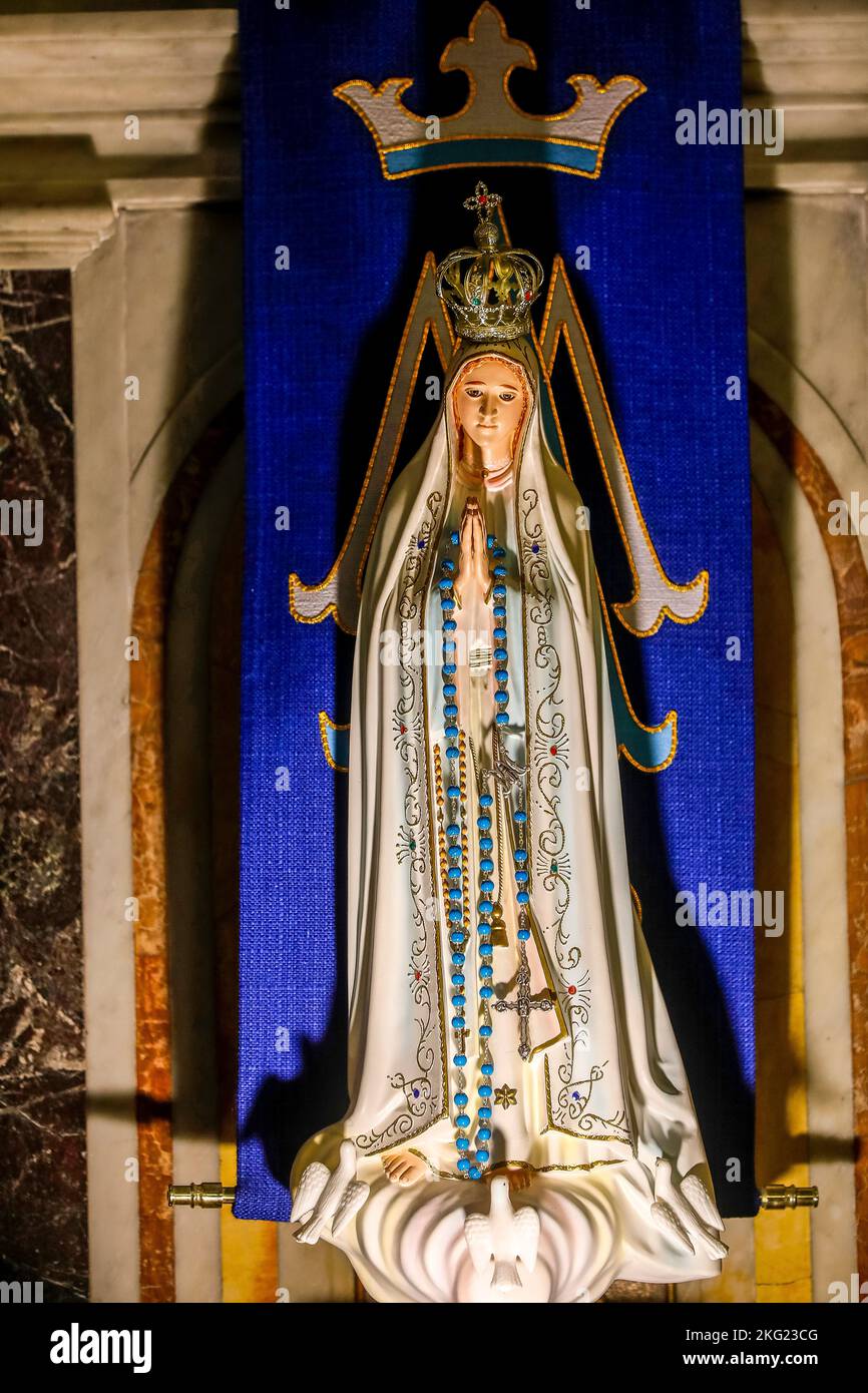 Fatima Virgin Mary statue in San Domenico's church, Bari, Italy Stock ...
