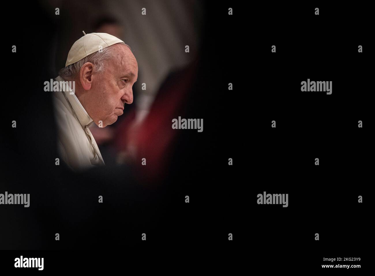 Pope Francis presides over the Easter Vigil in St. Peter's Basilica ...