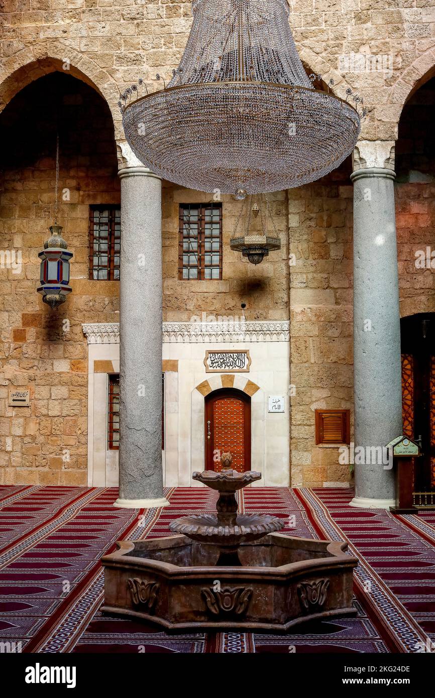 Emir Munzer mosque, Beirut, Lebanon Stock Photo - Alamy
