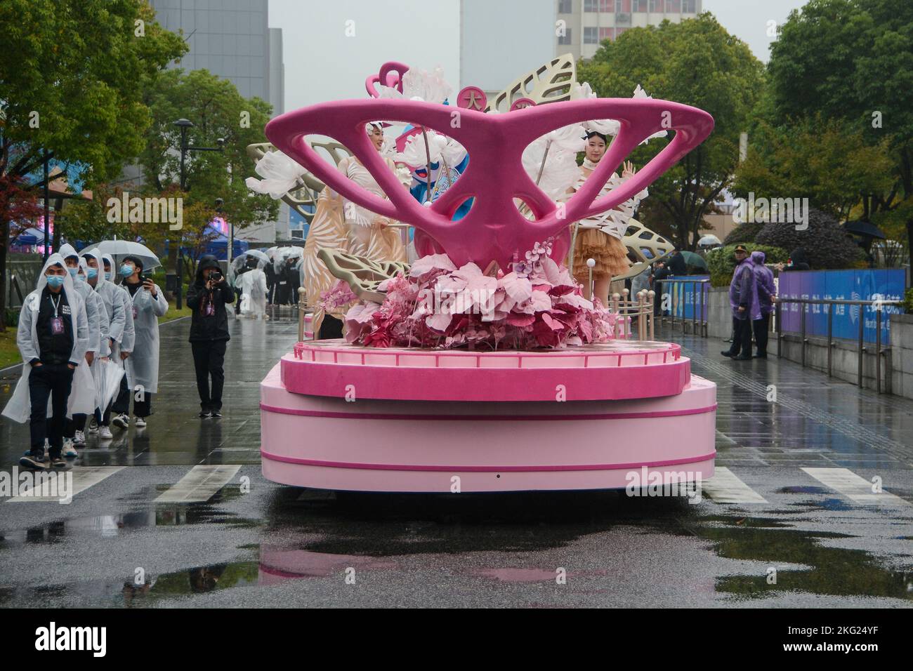 The 2022 Hangzhou Wulin Parade kicks off in Hangzhou City, east China's ...