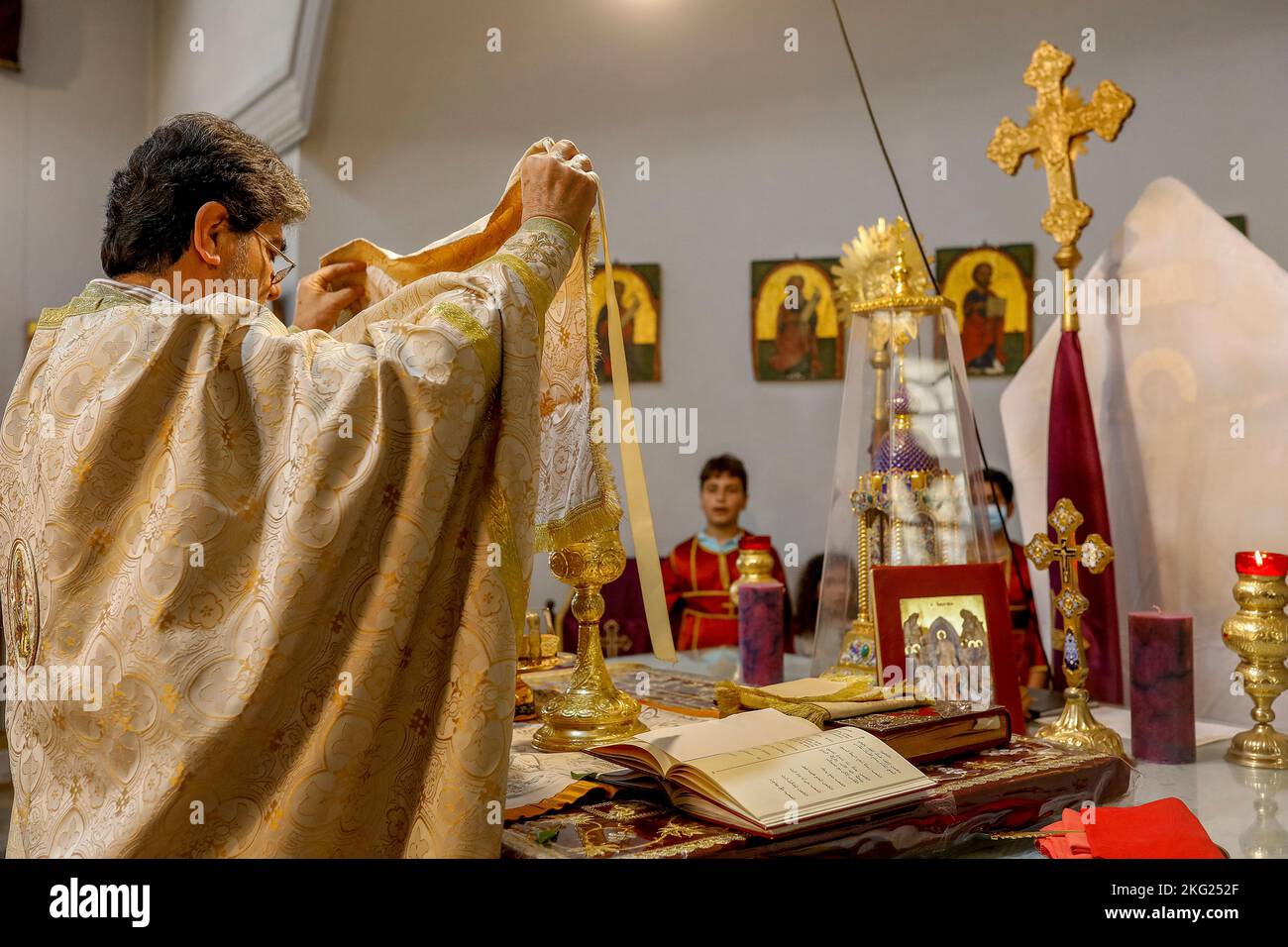 Easter week mass in Wadi El Chahrour El Suflah orthodox church, Lebanon ...