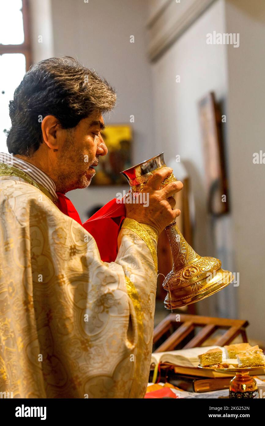 Easter week mass in Wadi El Chahrour El Suflah orthodox church, Lebanon ...