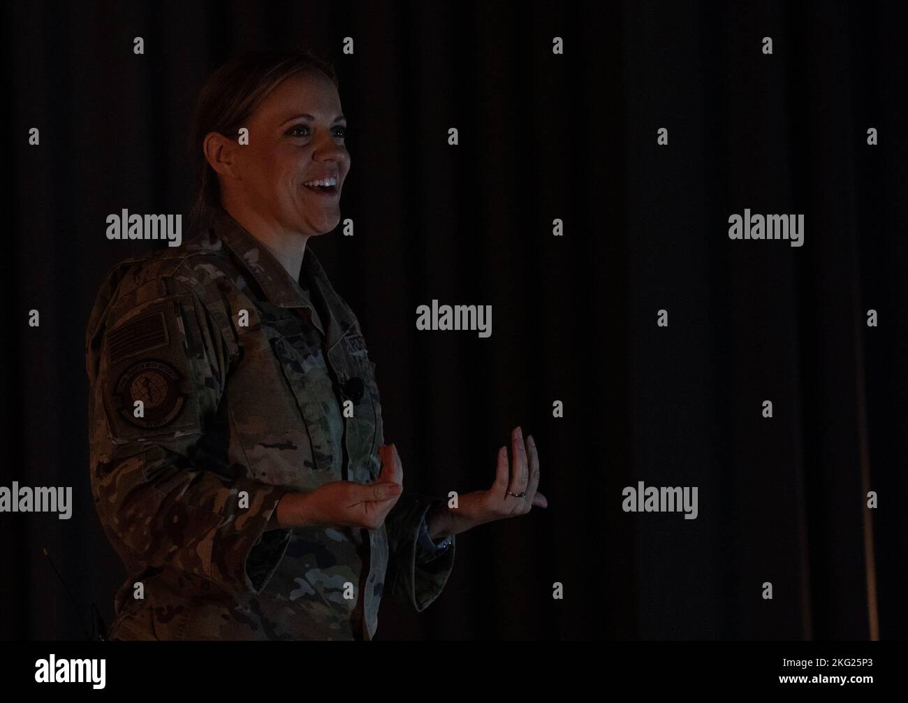 U.S. Air Force Master Sgt. Erin Hoover, 60th Medical Group first ...