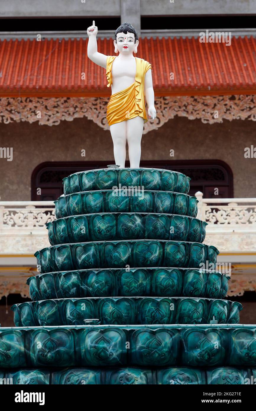 Ba Vang buddhist temple. Life of Buddha. The birth of infant Siddhartha ...