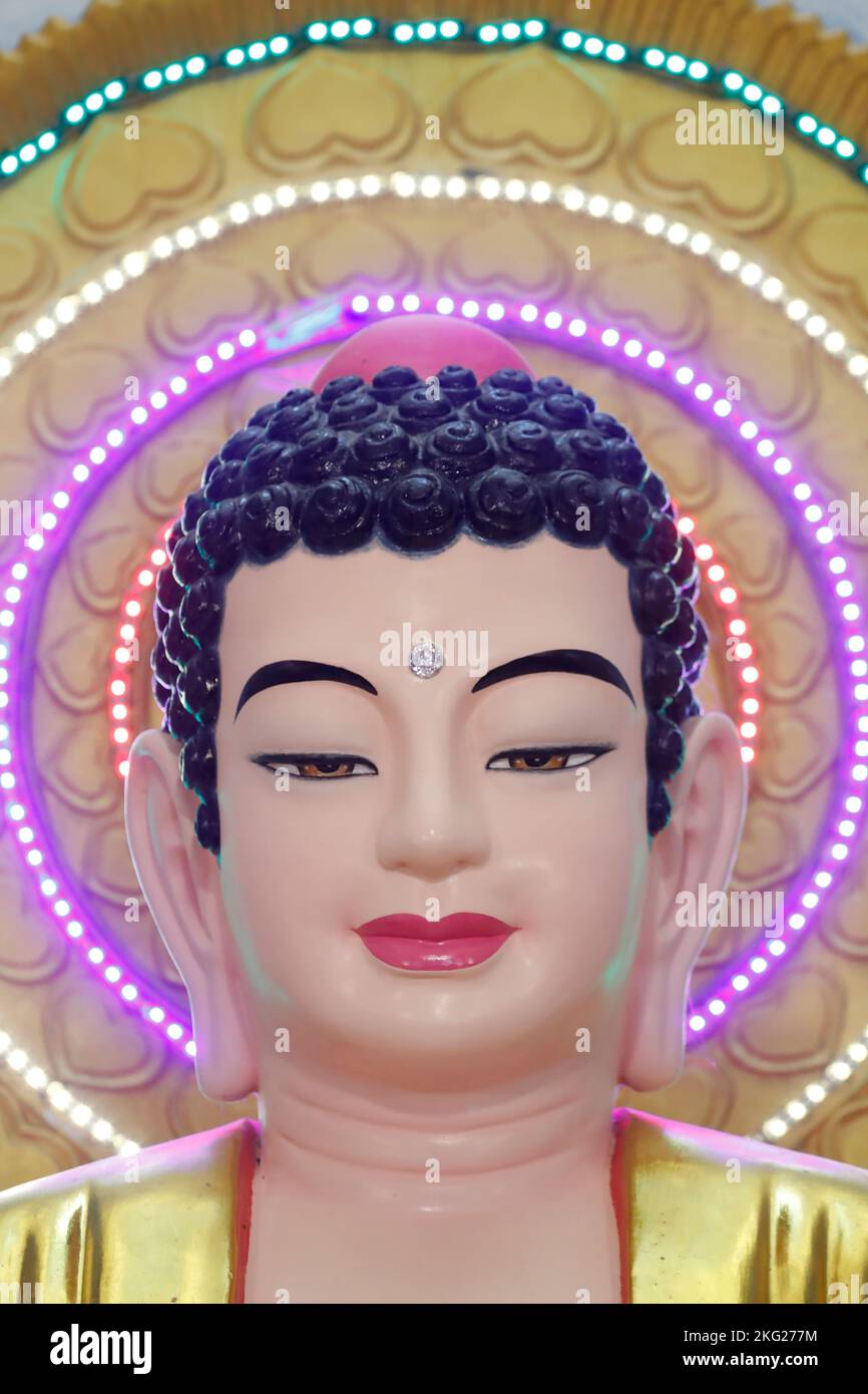 Phuoc long buddhist temple hi-res stock photography and images - Alamy