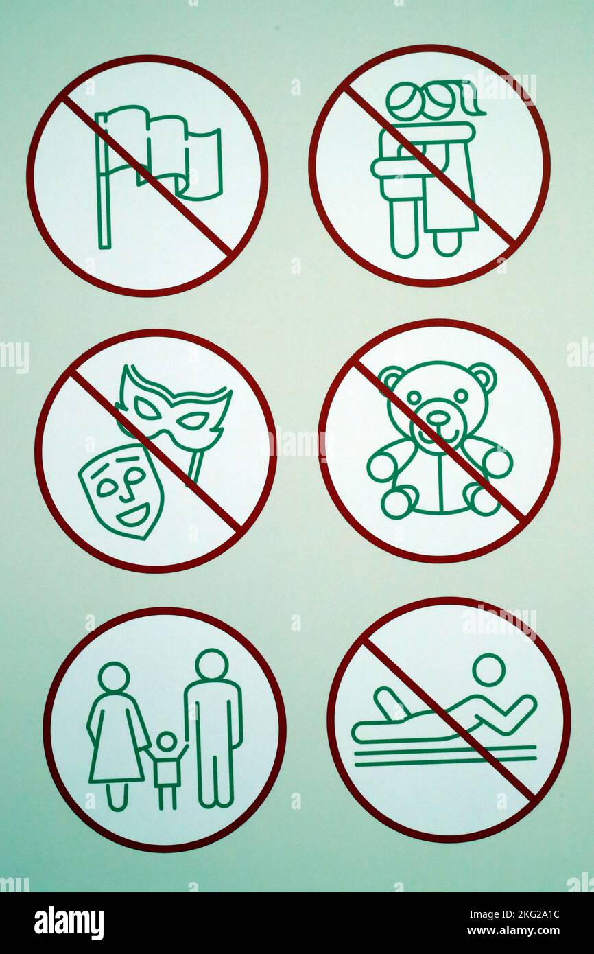 Dress code and manners in muslim mosque. Sheikh Zayed Mosque. Abu Dhabi ...