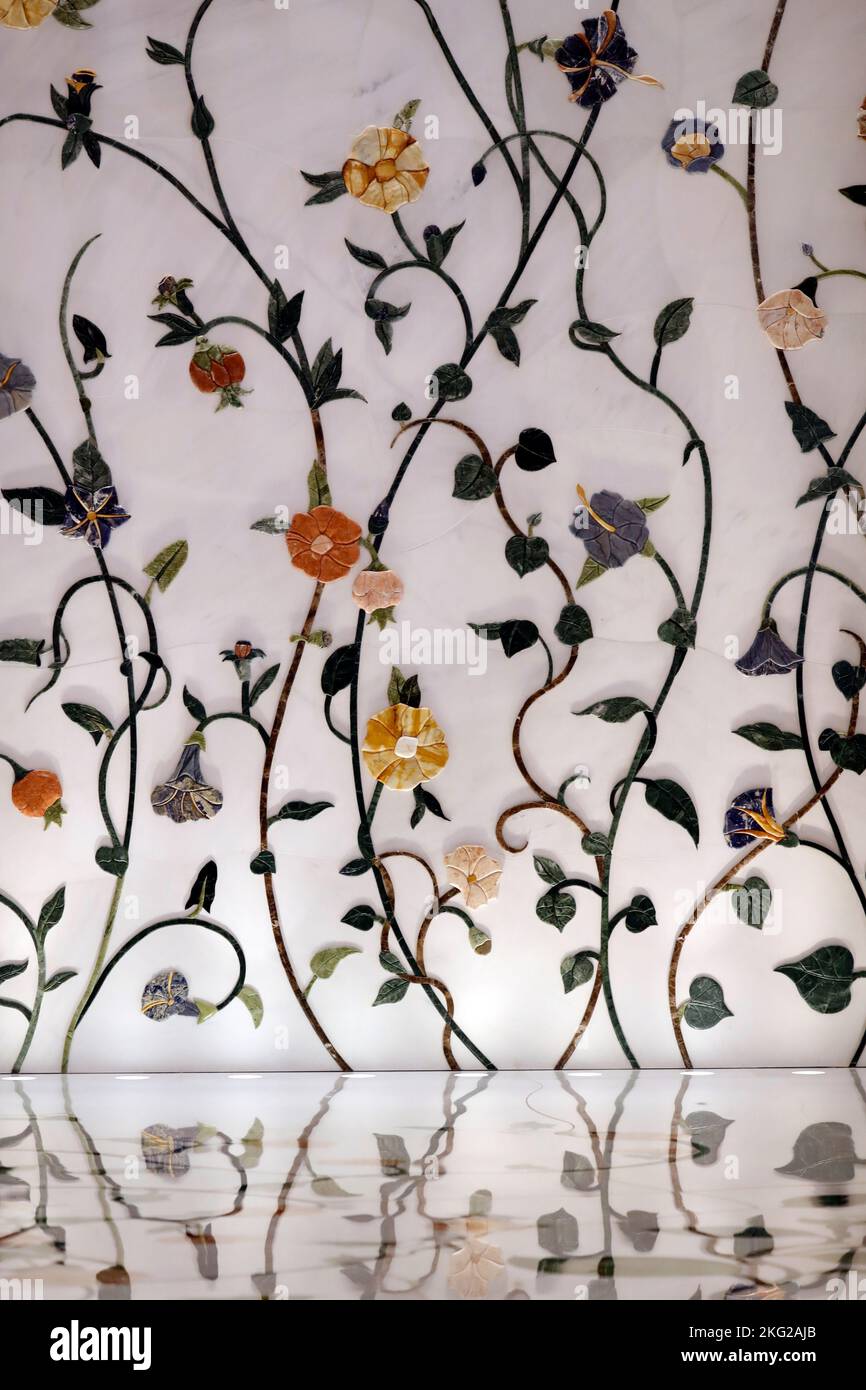 Sheikh Zayed Grand Mosque. Flowers pattern. Thousands of rare and semi ...