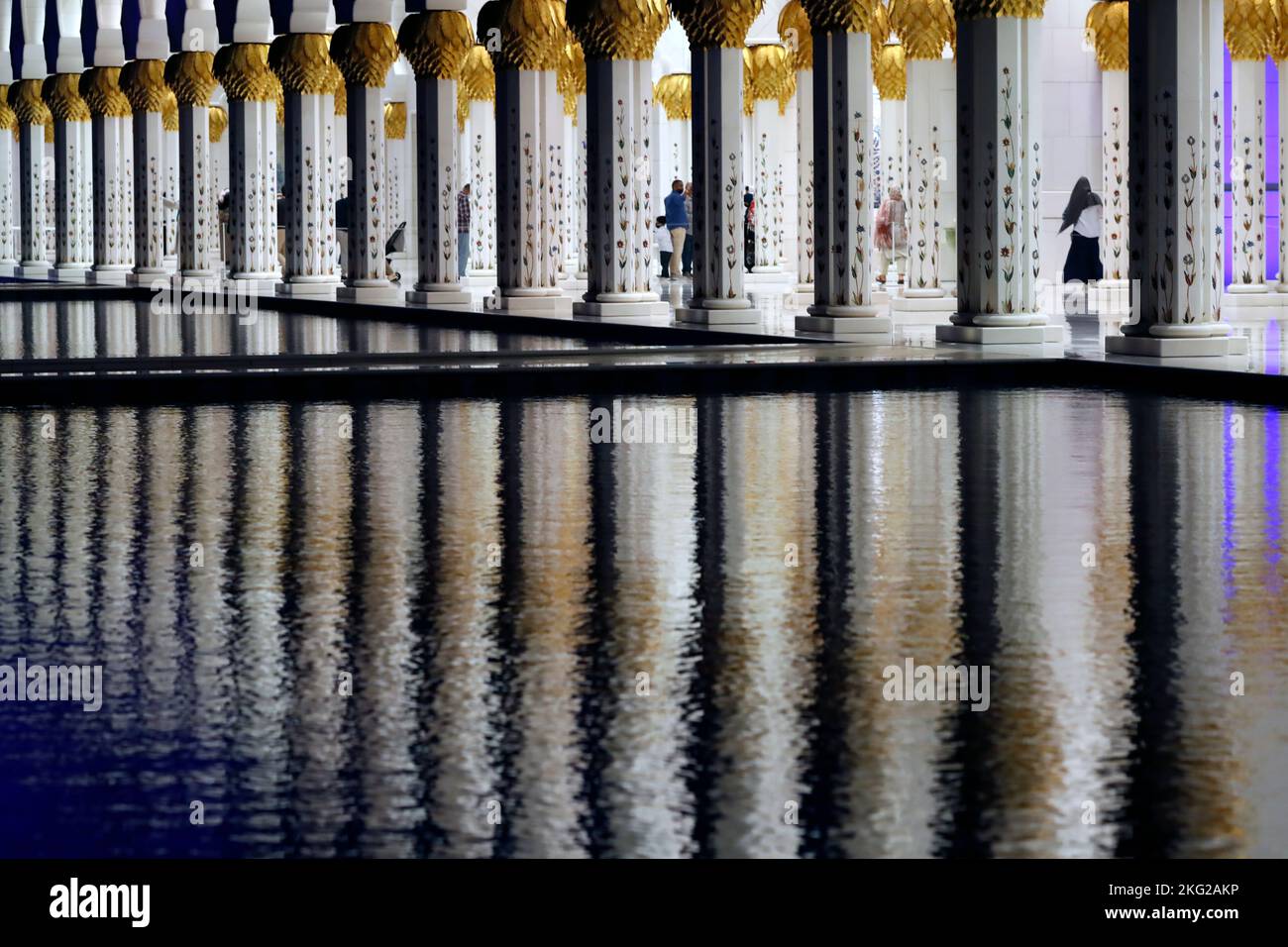 Sheikh Zayed Grand Mosque. Architecture. The Mosque has 1096 columns in ...