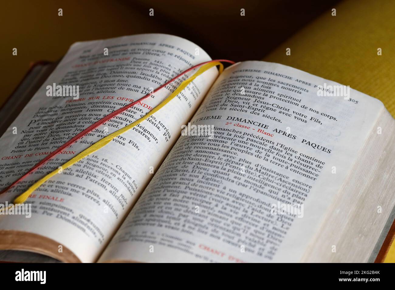 Bible symbol hi-res stock photography and images - Alamy
