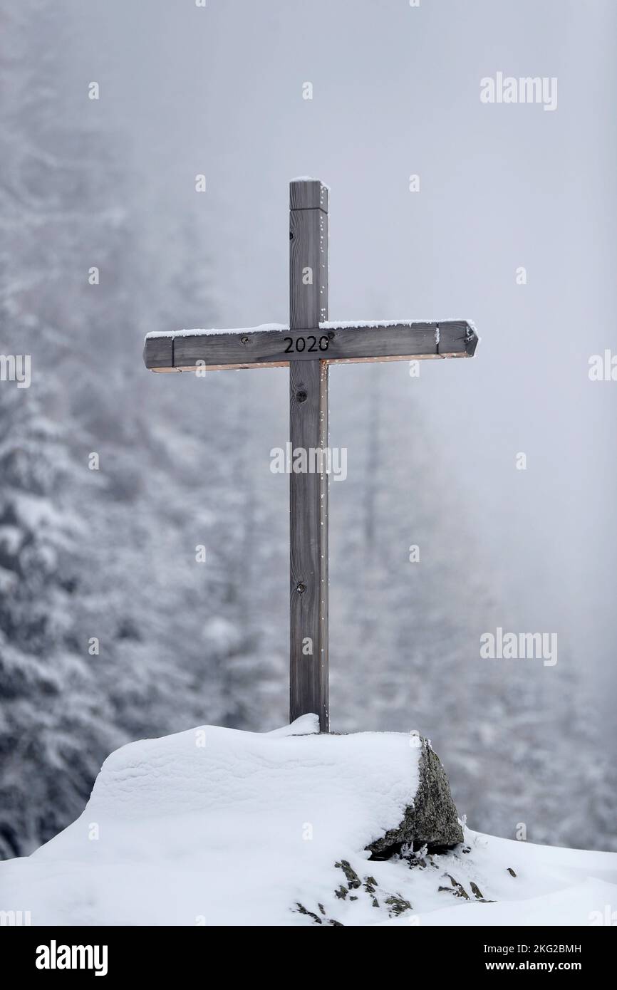 A catholic cross in winter. La Forclaz. Switzerland Stock Photo - Alamy