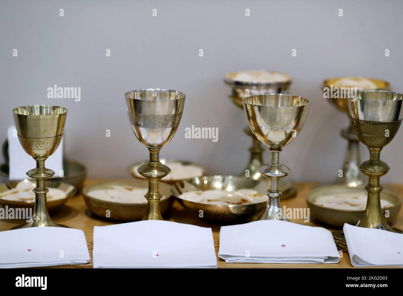 Catholic mass. Eucharist table with the liturgical items.Ê France Stock ...