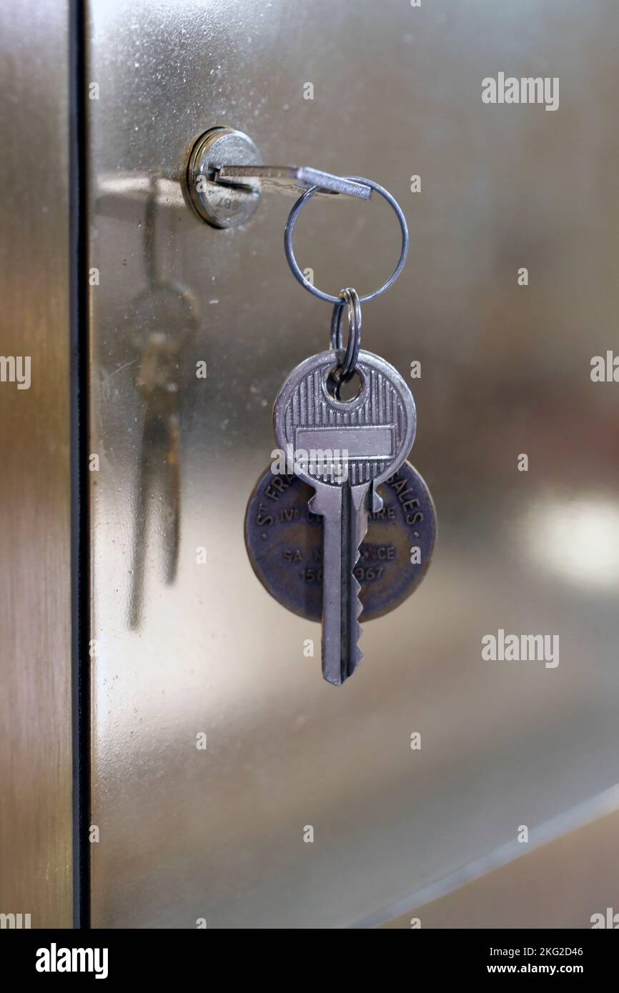 Tabernacle catholic hi-res stock photography and images - Alamy