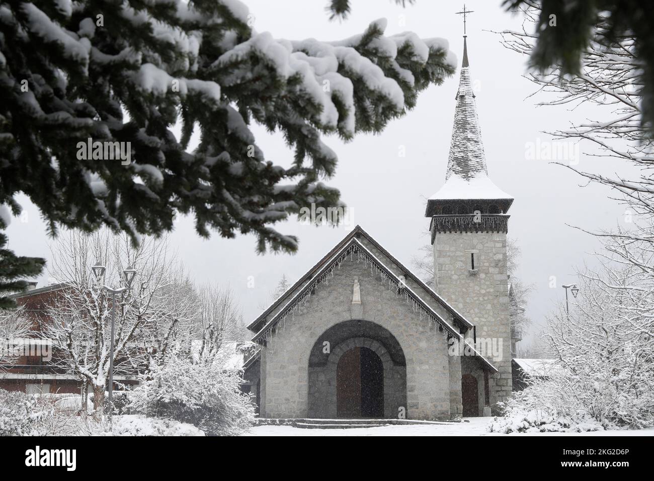 Catholic church in chamonix france hi-res stock photography and images - Alamy