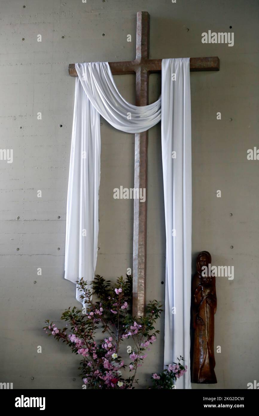 Shrouded Cross, also known as the Draped Cross or Resurrection Cross ...