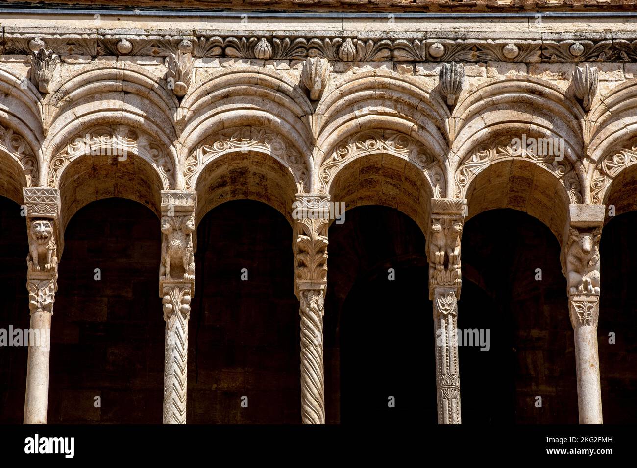 Bitonto cathedral, Puglia, Italy Stock Photo - Alamy