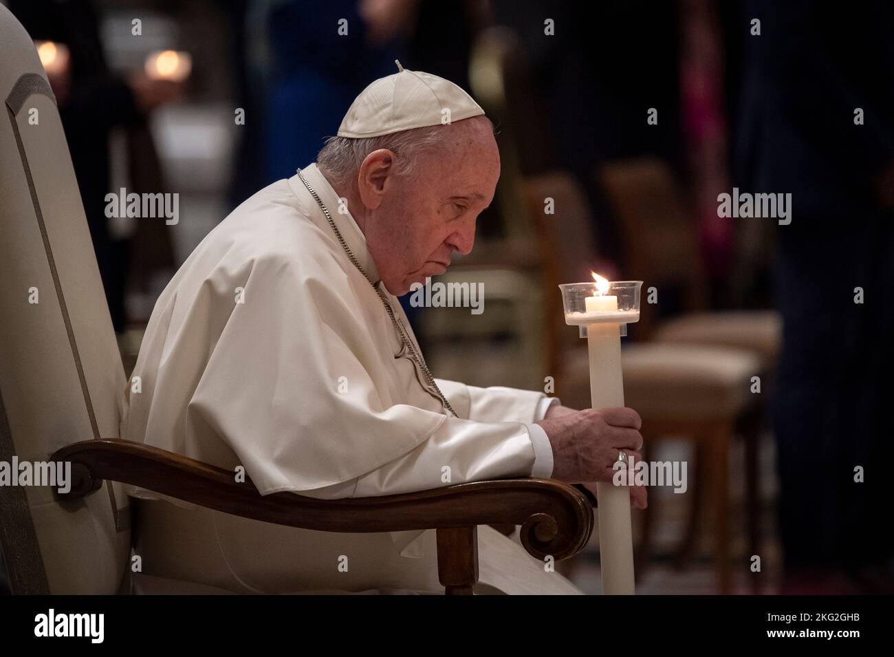 Pope Francis presides over the Easter Vigil in St. Peter's Basilica ...