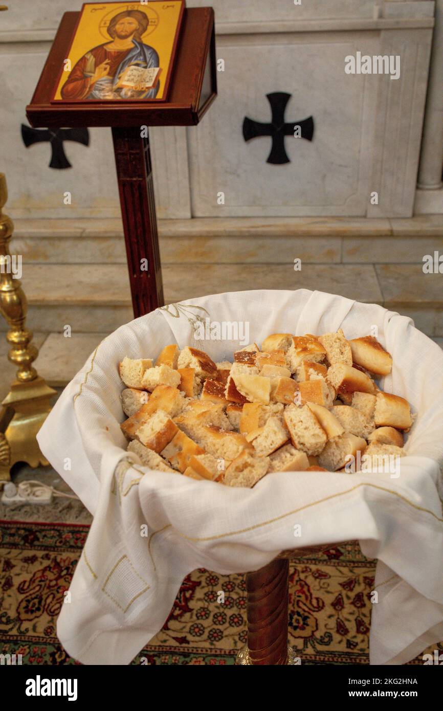 Easter week mass in Wadi El Chahrour El Suflah orthodox church, Lebanon ...