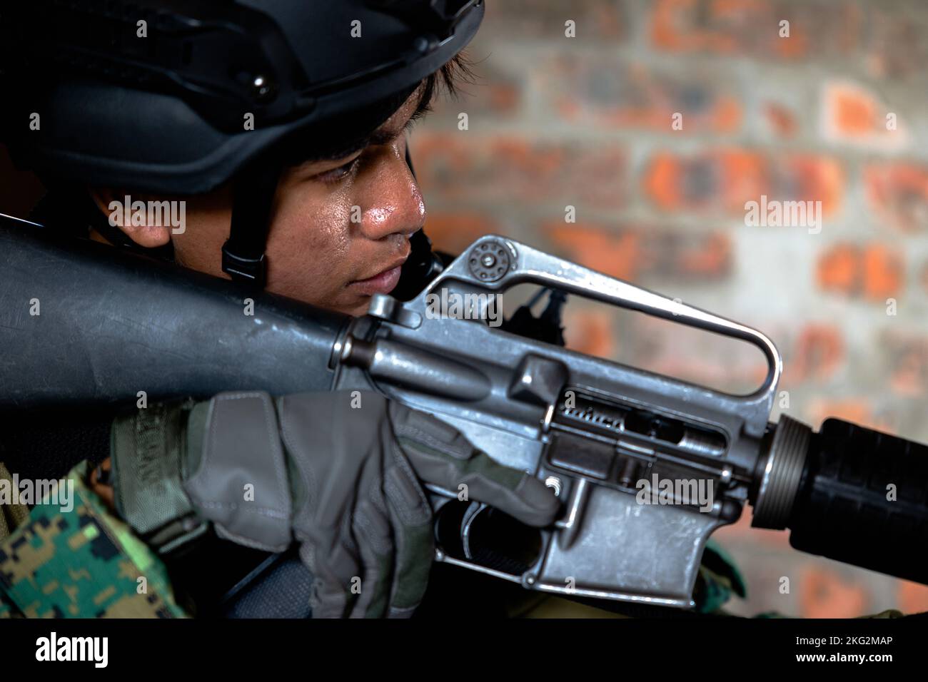 A Royal Brunei Land Force (RBLF) soldier with 2nd Battalion, RBLF ...