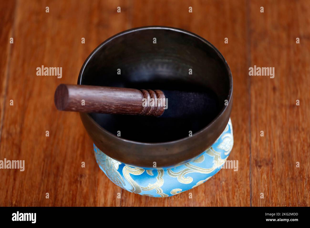 Tibetan singing bowl, buddhist instrument used in sound therapy ...