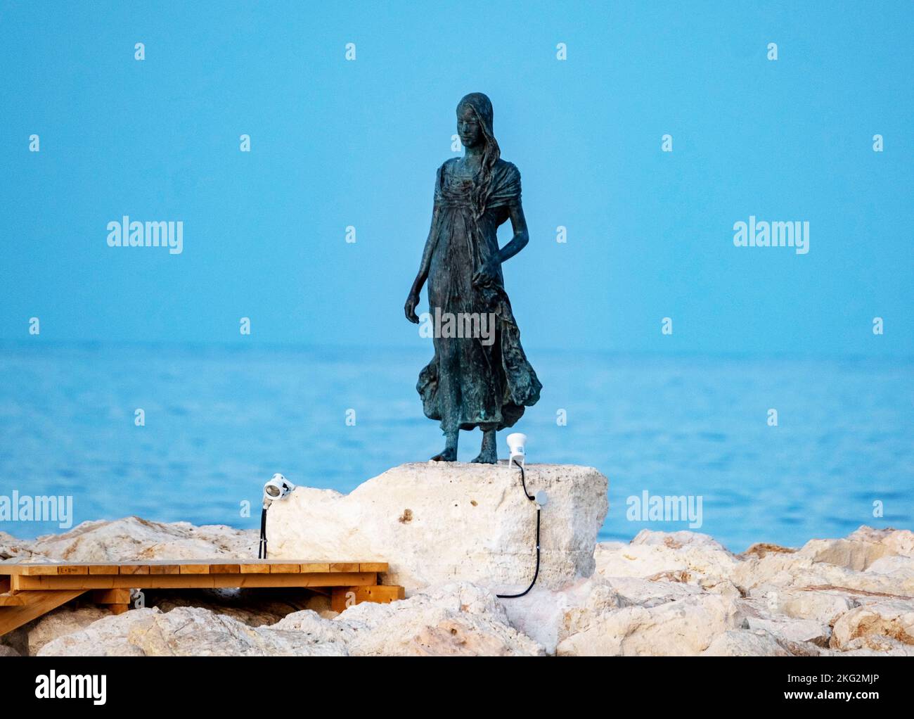 Sculpture of a mythical queen "Regina "created by renowned artist Yiota ...