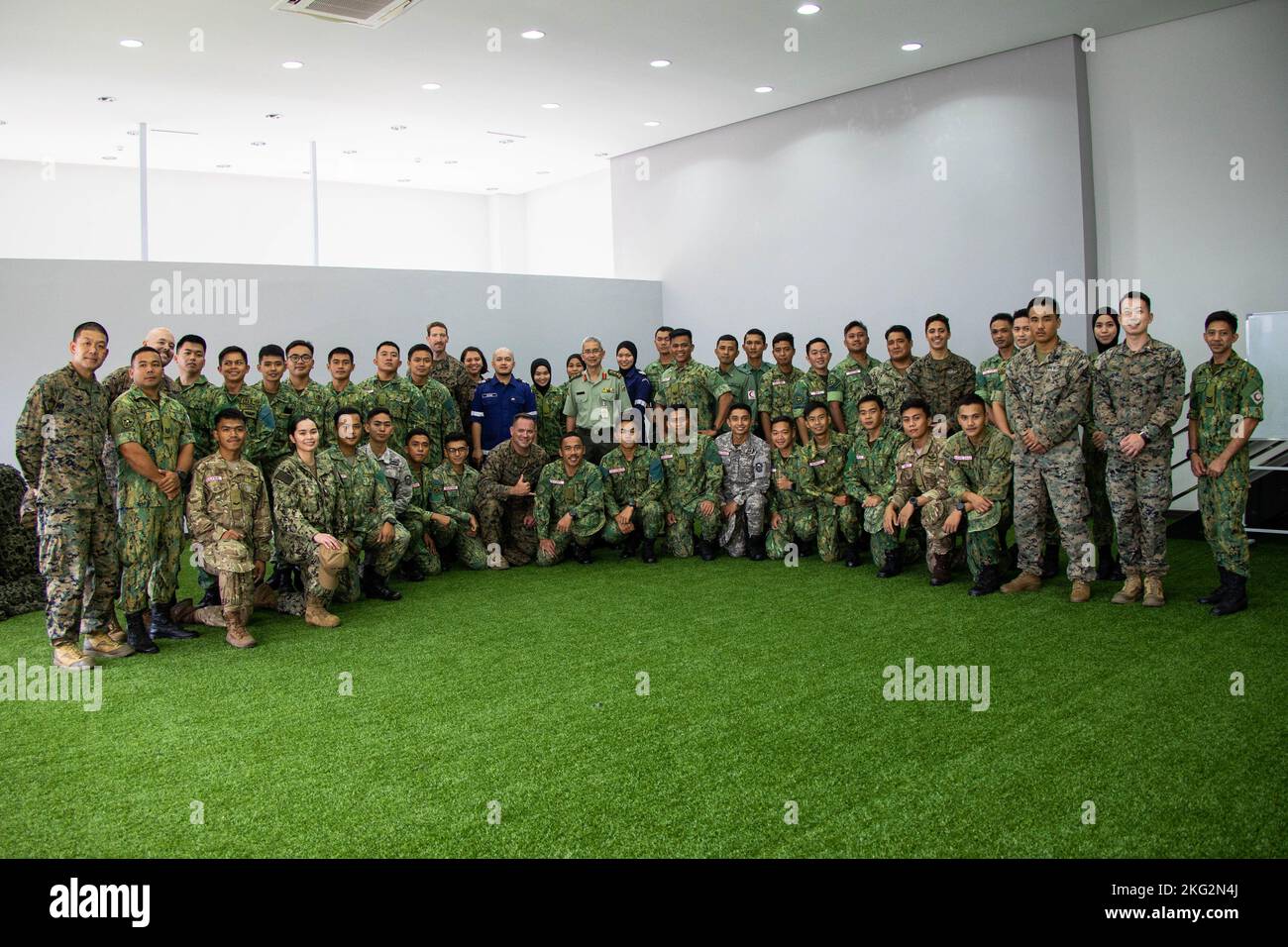 Royal Brunei Armed Forces and U.S. Sailors with the 11th Marine ...