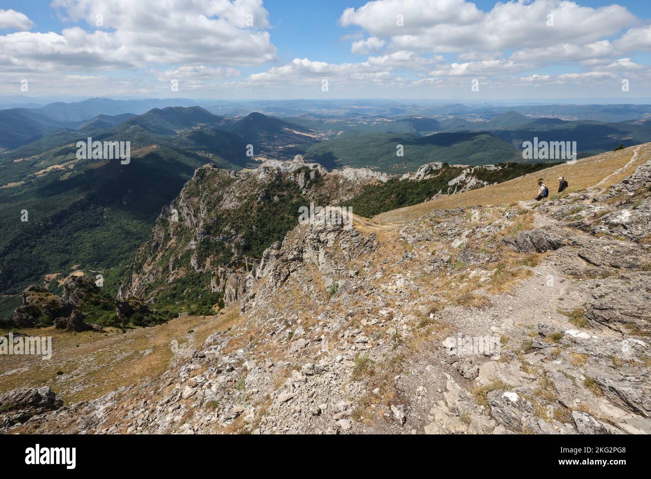 Climb,climbing,walk,walking,hike,hiking,trek,trekking,to,peak,summit,of ...