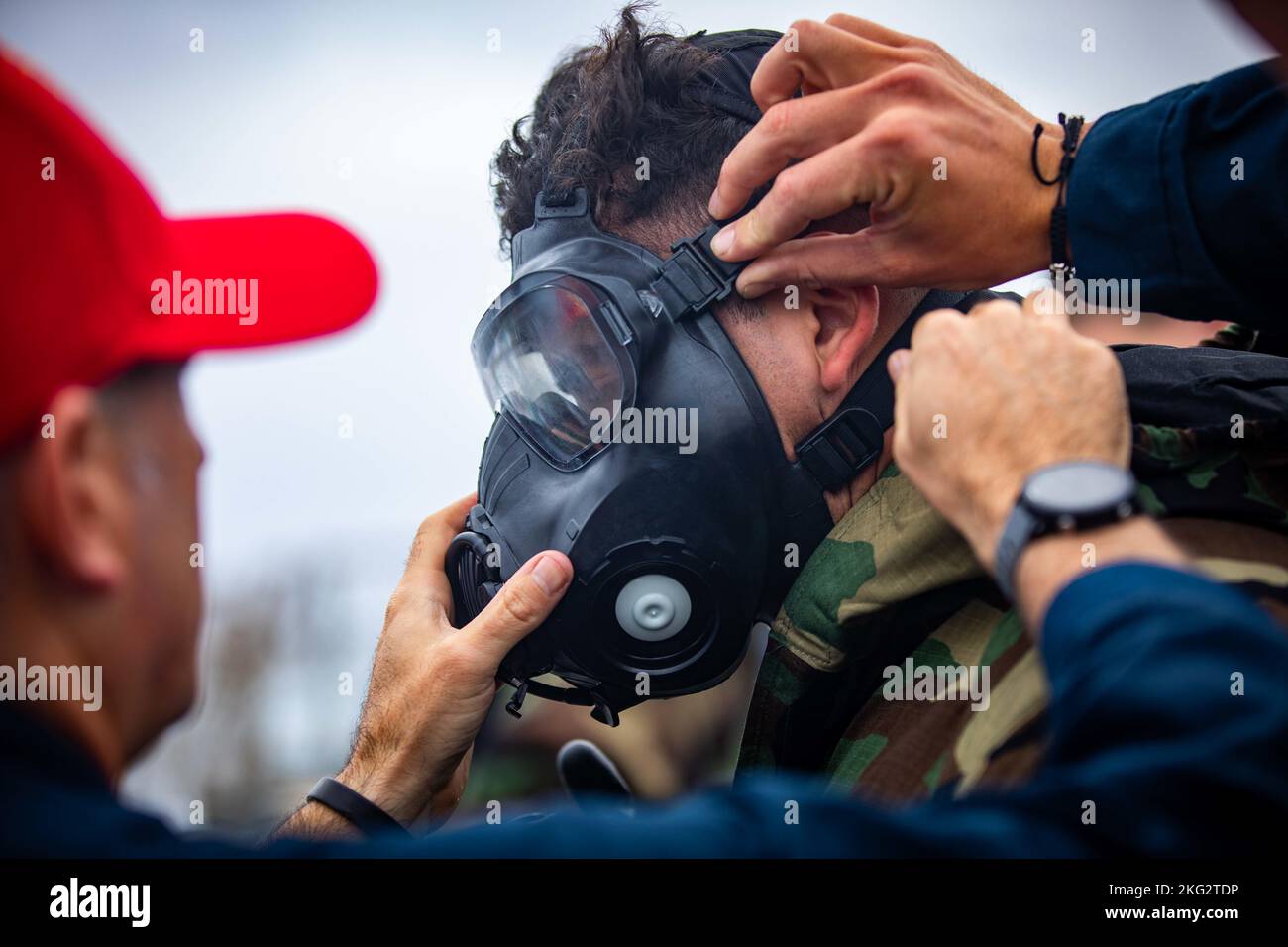 Culinary Specialist 3rd Class Elberth Diaz, assigned to the Arleigh ...